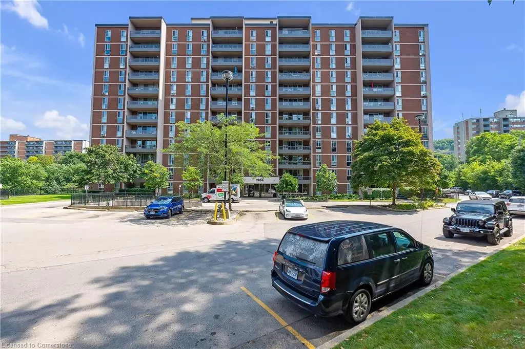 401 - 1964 Main Street W, Hamilton, Ontario Sold History | HouseSigma