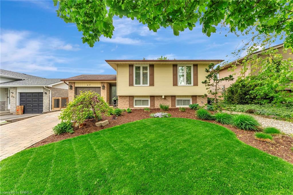 47 Myrtleville Drive, Brantford, Ontario N3V1C1 For Sale | HouseSigma