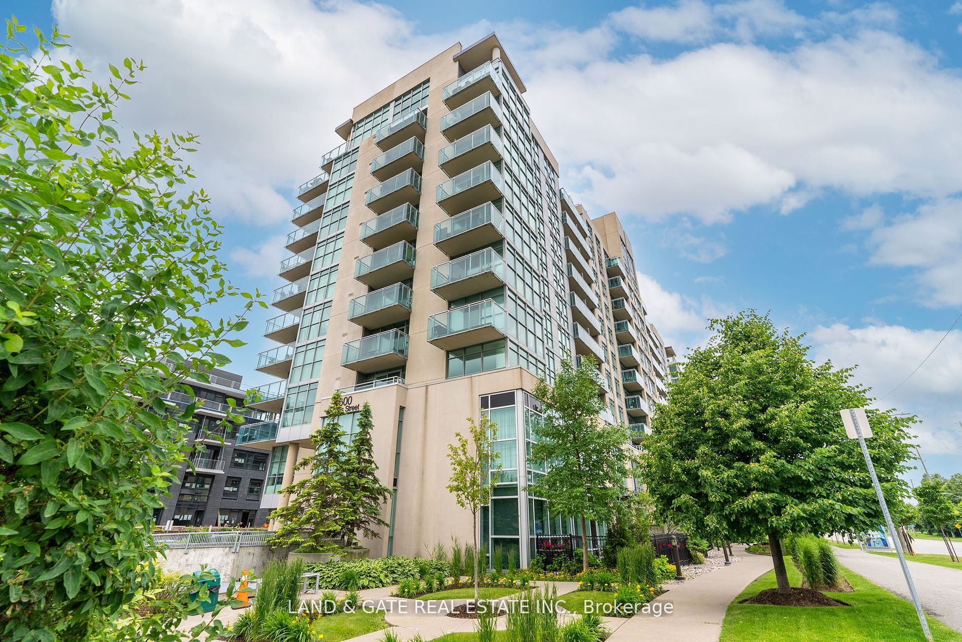 Whitby, ON Recently Sold Homes: MLS® Prices, 205 Sales | HouseSigma