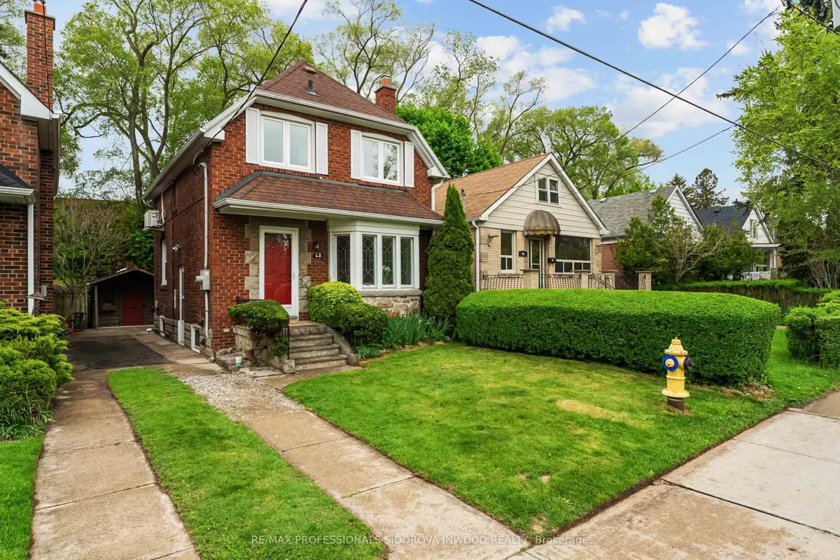 42 Coe Hill Drive, Toronto, Ontario Sold History | HouseSigma